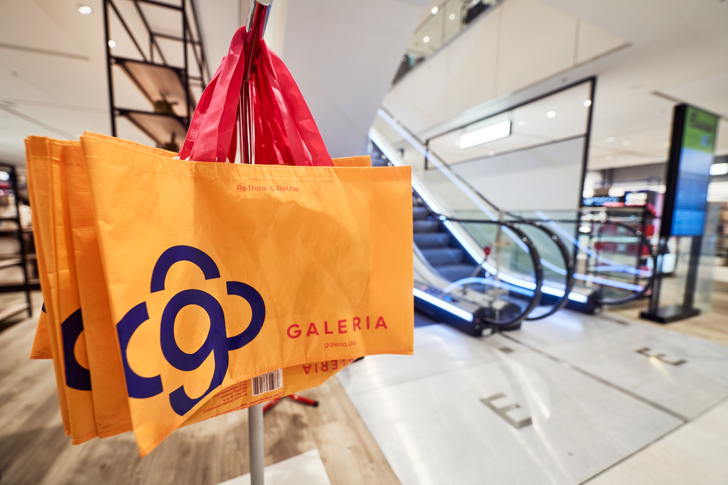 Galeria department stores insolvent again: 1 in 3 shops to close - RetailDetail EU
