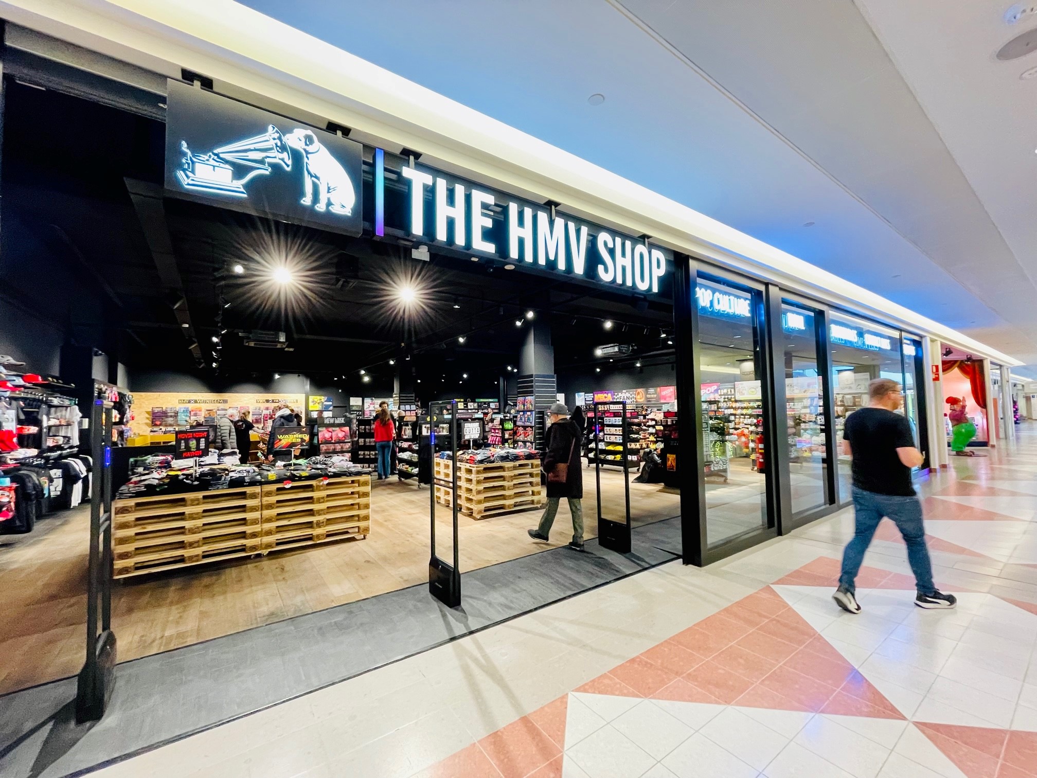 [In the picture] HMV opens first store in Belgium - RetailDetail EU