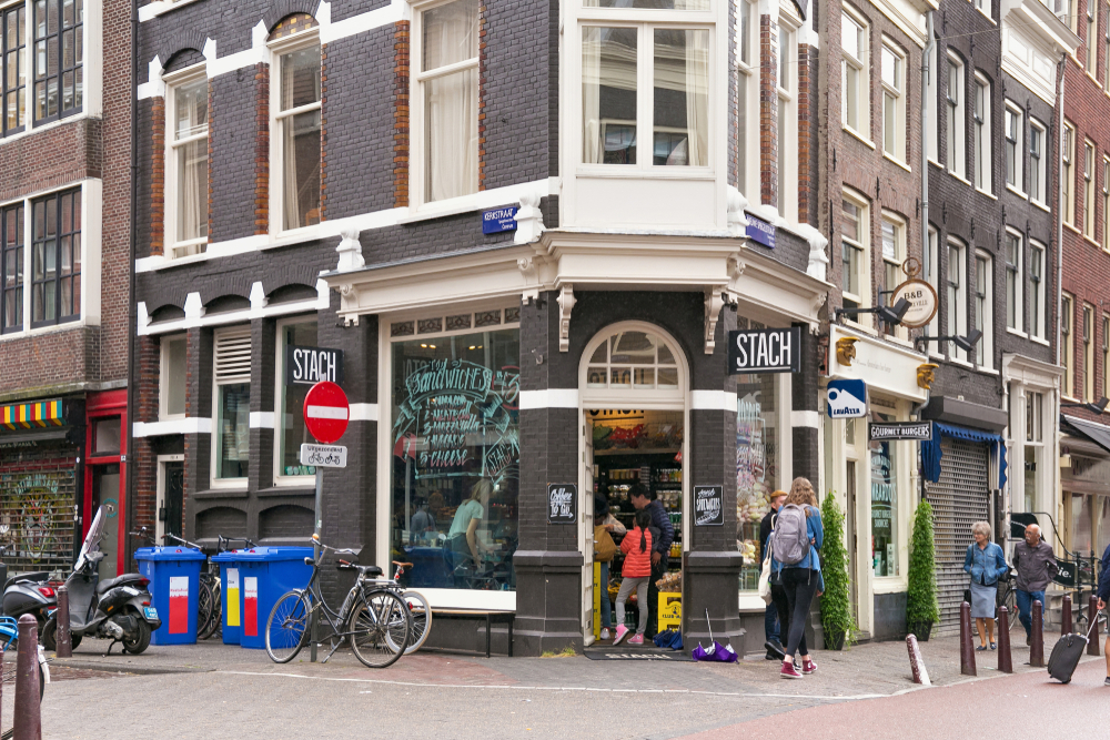 Dutch lunch chain Stach expands to Paris, London and Berlin ...