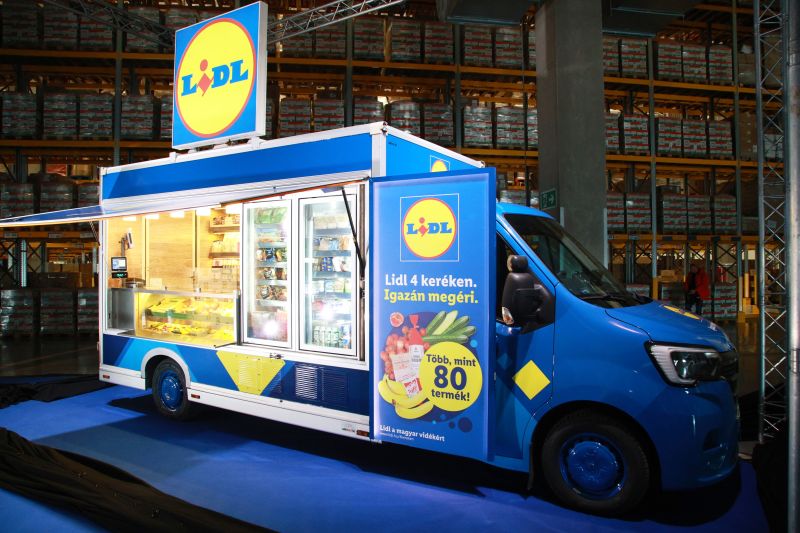 Lidl serves small villages by shopping bus - RetailDetail EU
