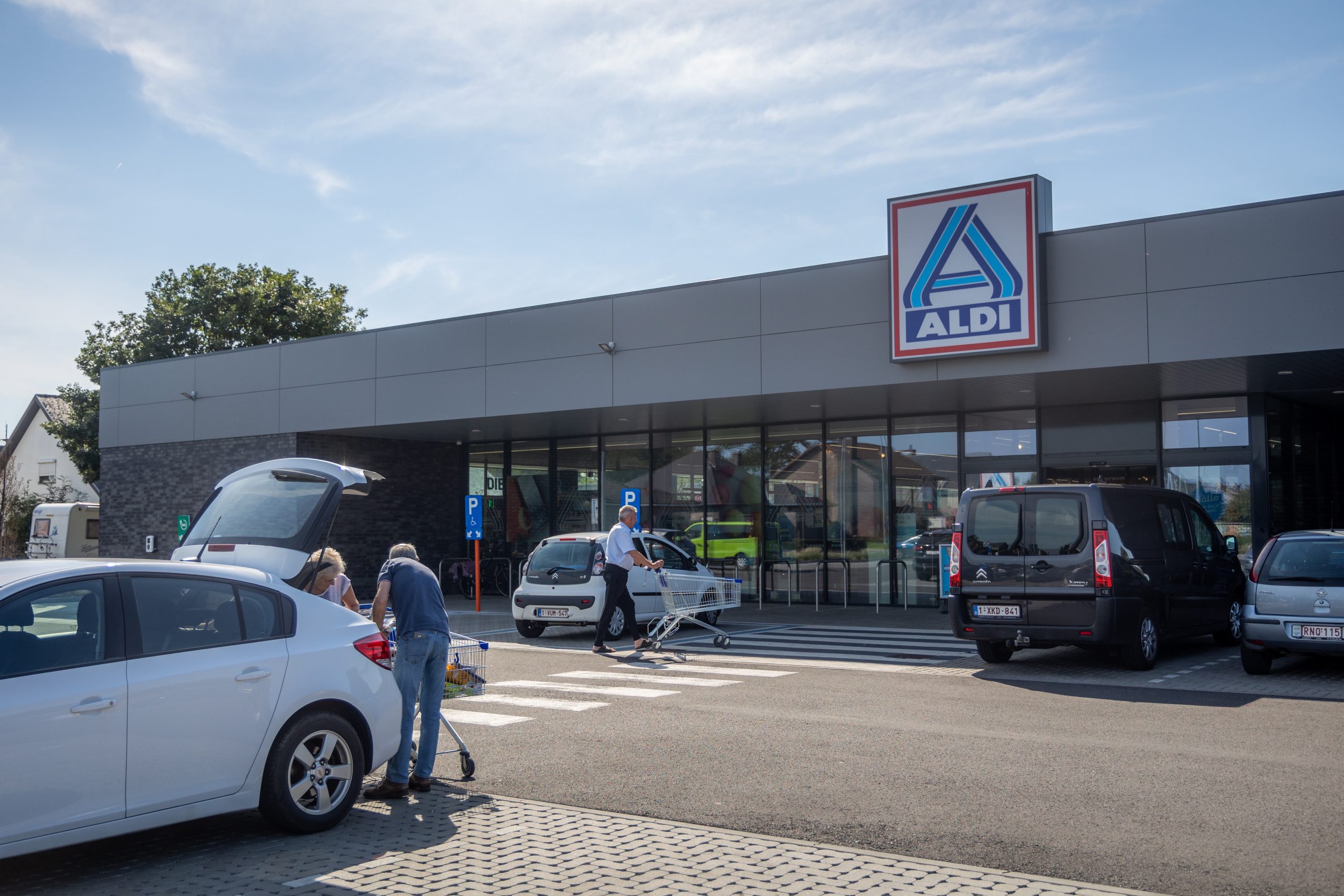 Aldi has largest number of stores in Belgium, Albert Heijn leader in ...