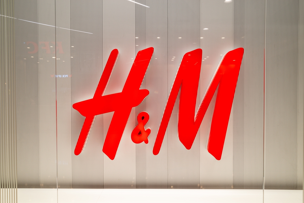 Employees block Belgian H&M distribution center - RetailDetail EU