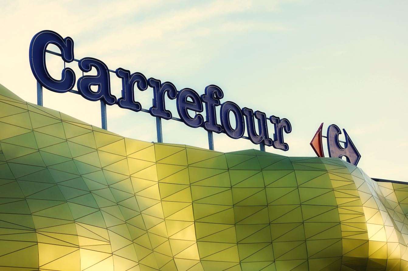 How Carrefour combines the fight against plastic with price cuts ...